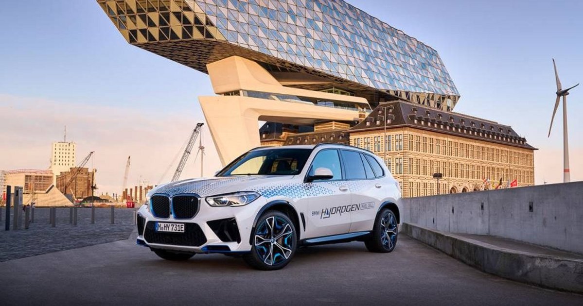 BMW launches its pilot fleet of hydrogen-powered vehicles | EV Magazine