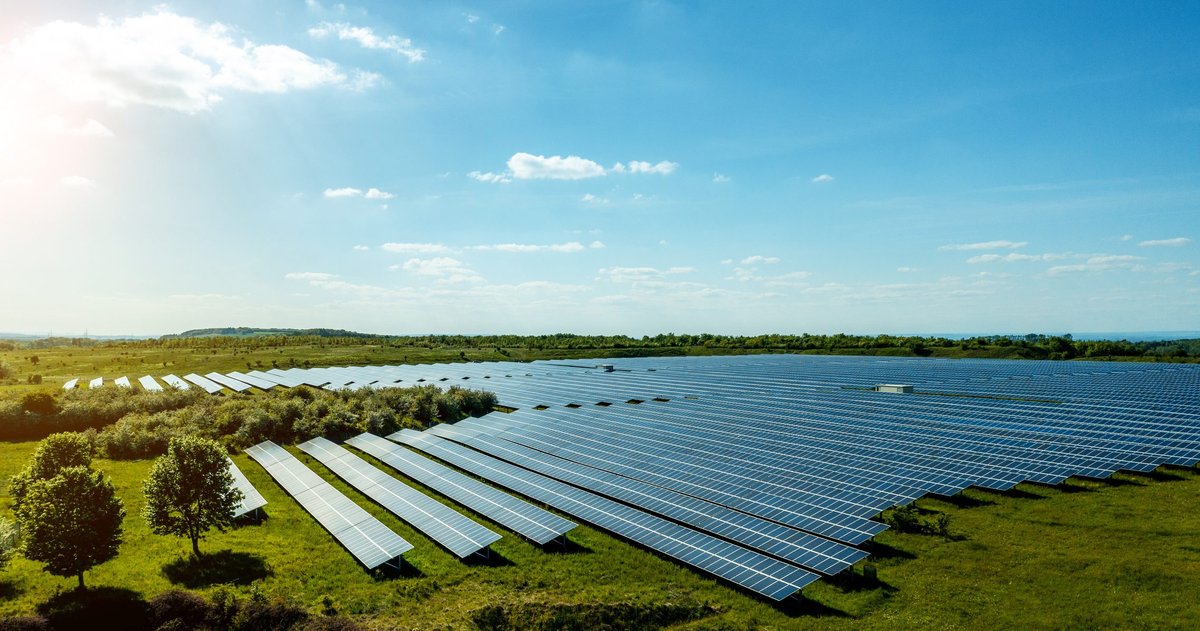 Ecotricity: Inside One of Britain’s Largest Solar Parks ...