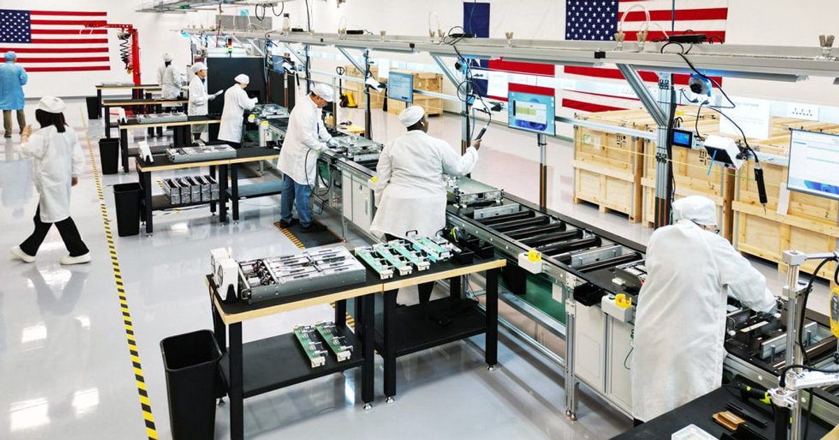 Apple to Expand American Manufacturing Programme by US$400m ...