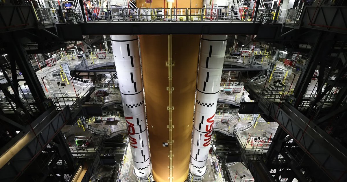 Artemis II: How NASA Makes Spacecraft for Moon Missions | Manufacturing ...