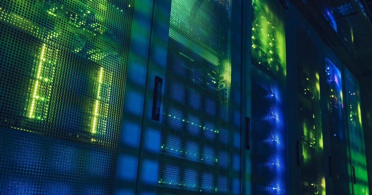 Building Sustainable Liquid-Cooled AI Data Centres | Data Centre Magazine