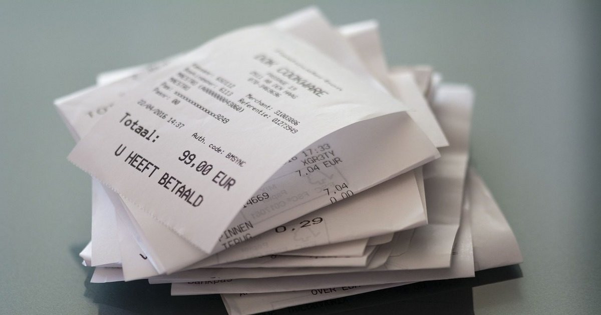 How mid-sized companies control unmanaged procurement spend ...