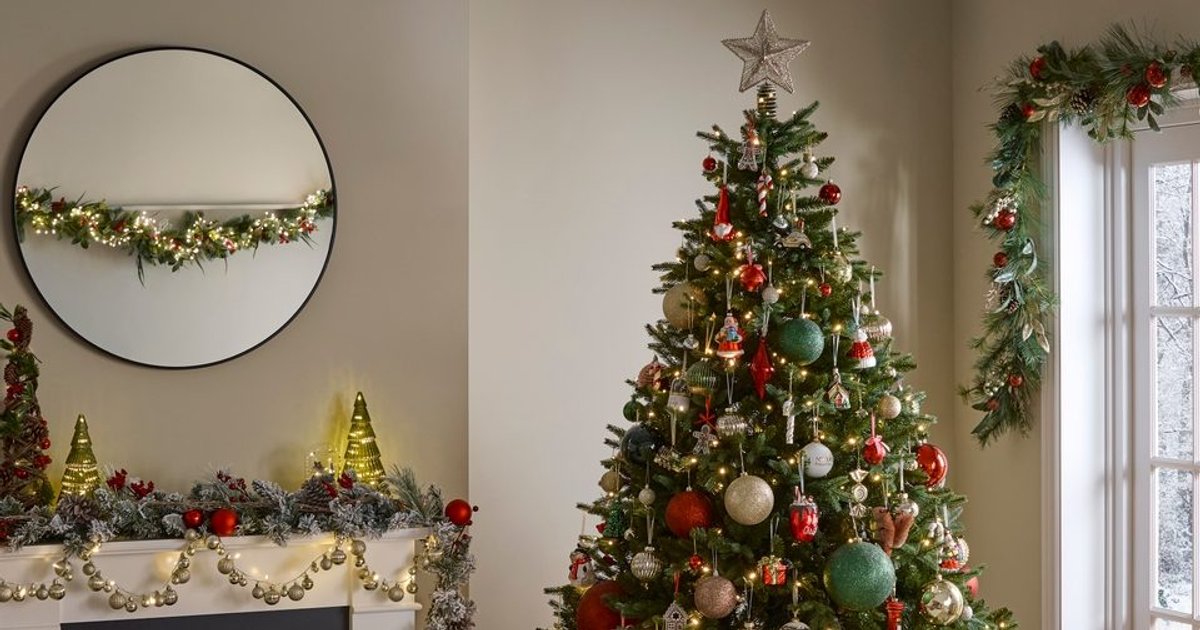 Supply Chain Impact: Real vs Artificial Christmas Trees | Supply Chain ...
