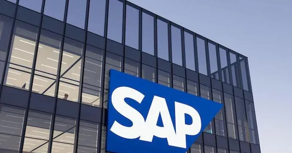 AI-Powered Humanoid Robots Transform SAP Warehouse Pilot | Technology ...