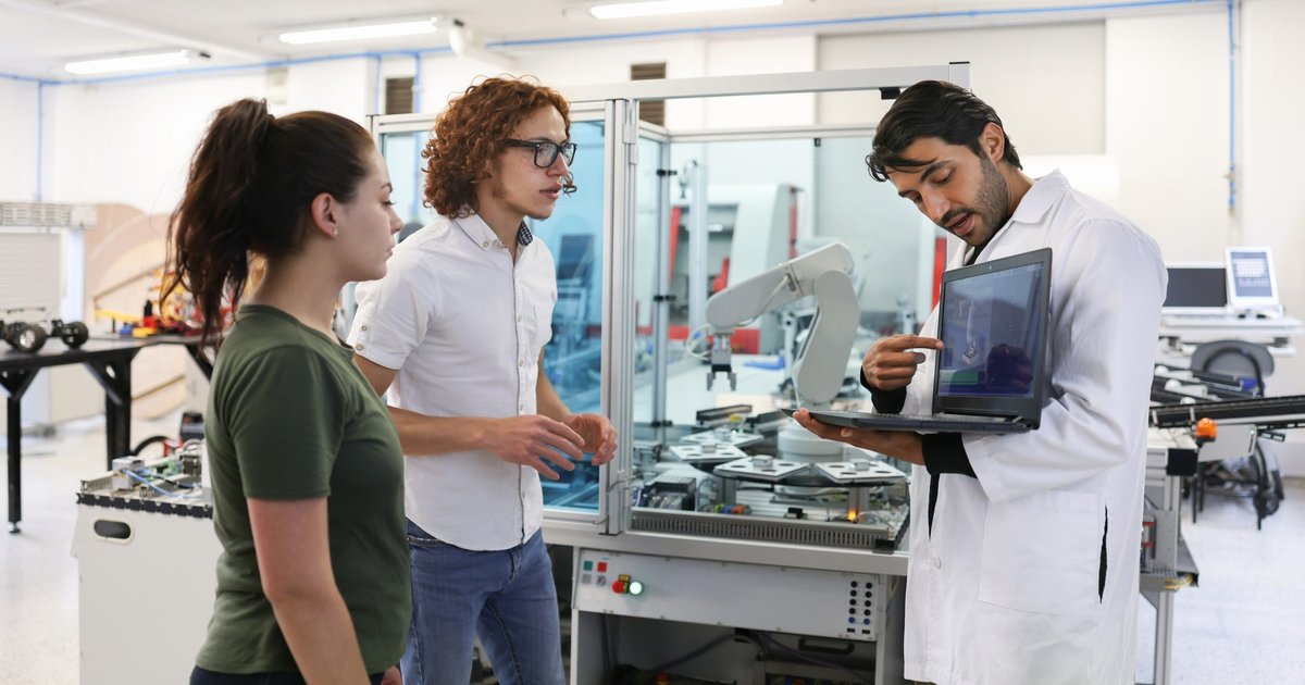 Accenture: Supply Chain Leaders want more GenAI Training | Supply Chain ...