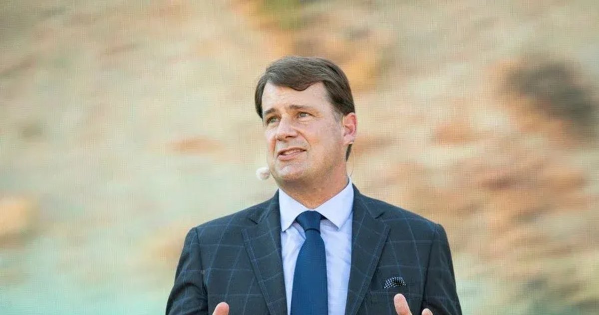How is Ford CEO Jim Farley Fixing the Company's Skills Gap? | Business ...