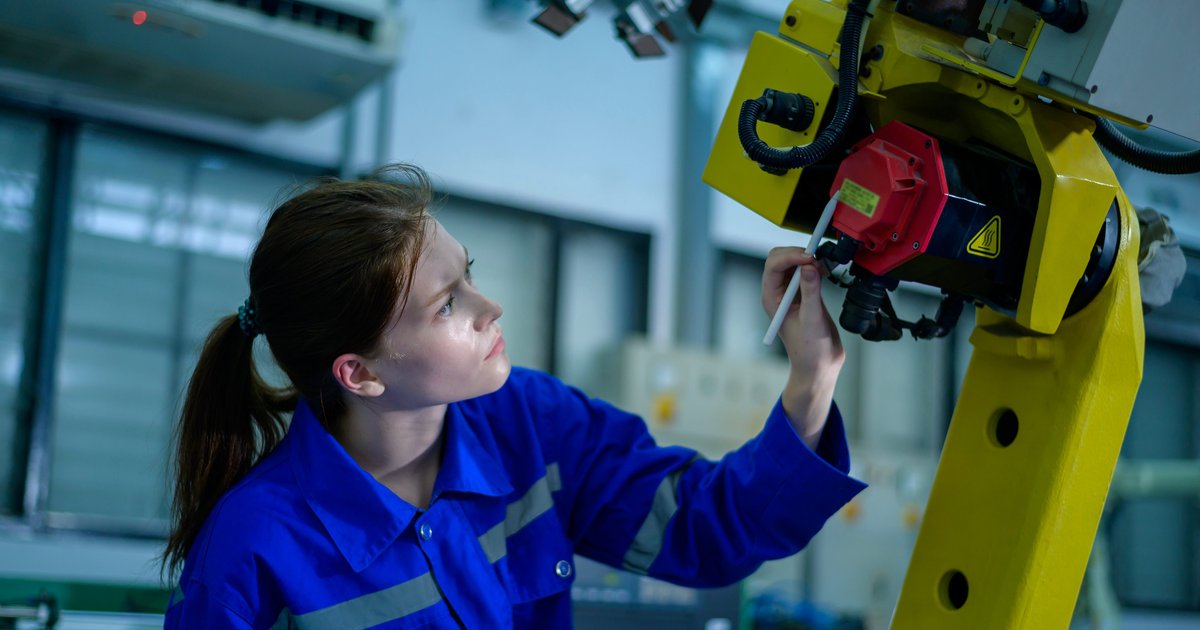 Manufacturers Empowering The Engineering Talent Of Women ...