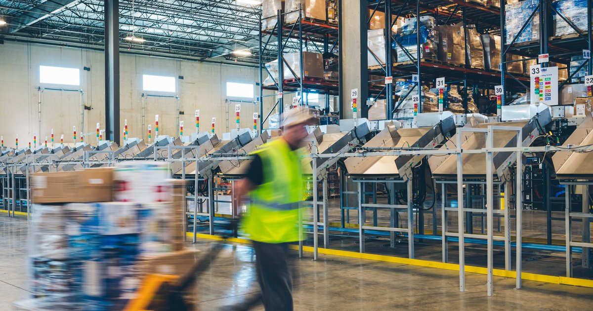 Reverse Logistics: The Backbone of Returns and Recycling | Supply Chain ...
