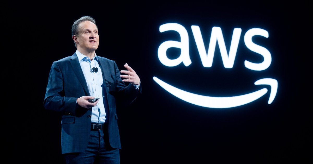 AWS announces AI tool Amazon Q to reimagine future of work | Technology Magazine
