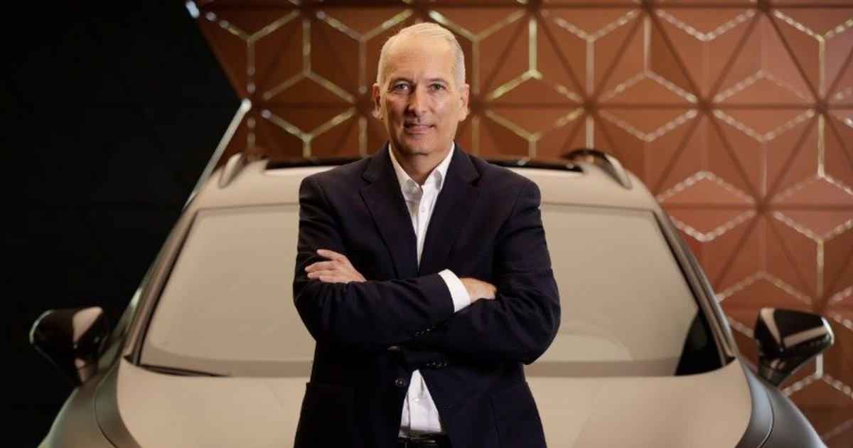 Can New CEO Drive SEAT and CUPRA's Electrification? | EV Magazine