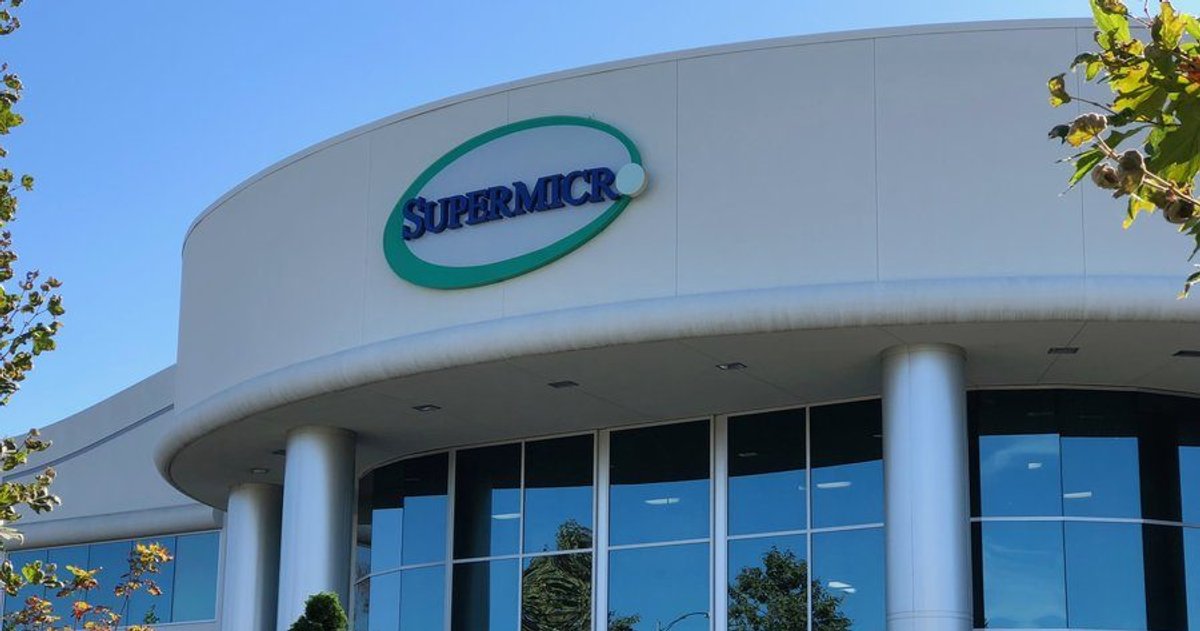 Supermicro Powers AI with NVIDIA Blackwell Systems | Telco Magazine