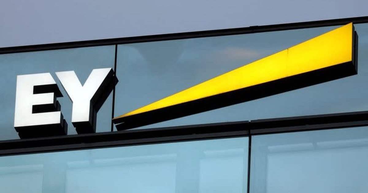 EY: CEO Tech Spend Rises But Gen AI & IoT Deployments Stall ...