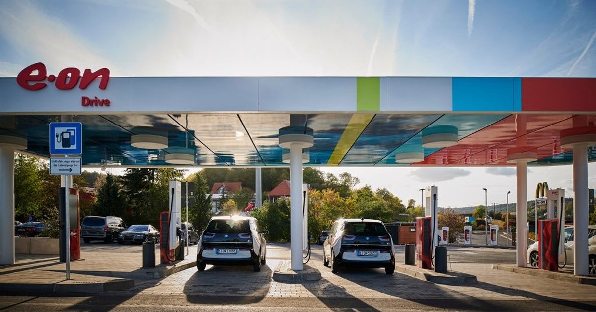 How E.ON is Driving EV Adoption With Charging Network | EV Magazine