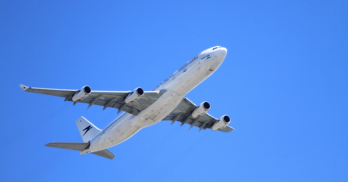 Rolls-Royce & TCS: Hydrogen SAF for Net Zero in Aviation ...