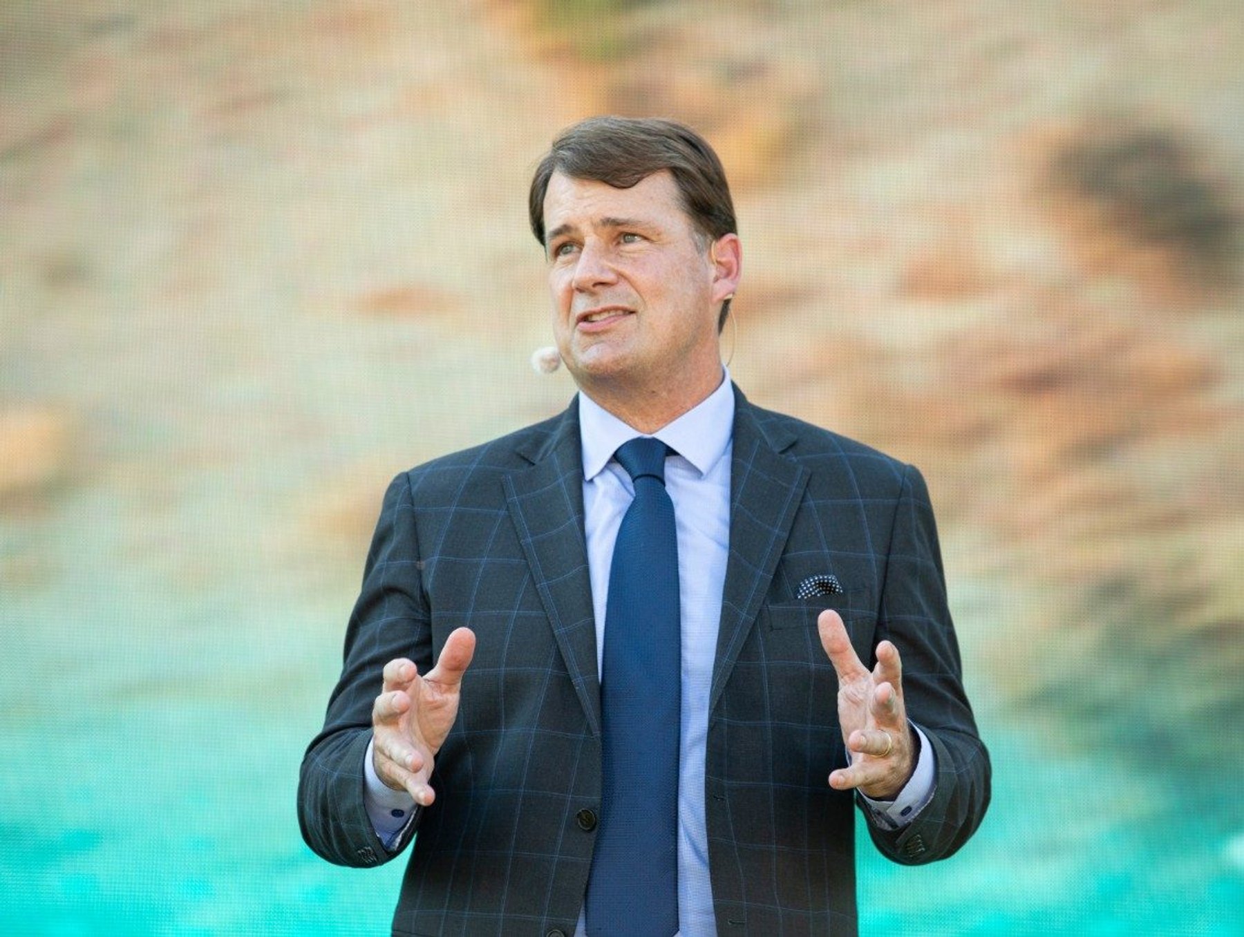 Behind CEO Jim Farley's Electrification of US Icon Ford | EV Magazine