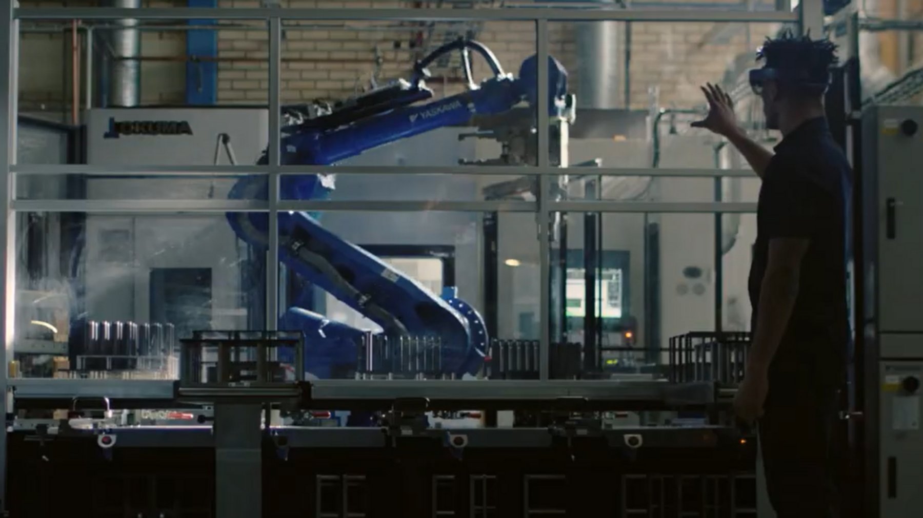 EV manufacturer Hyperbat launch VR/5G concept with Qualcomm ...