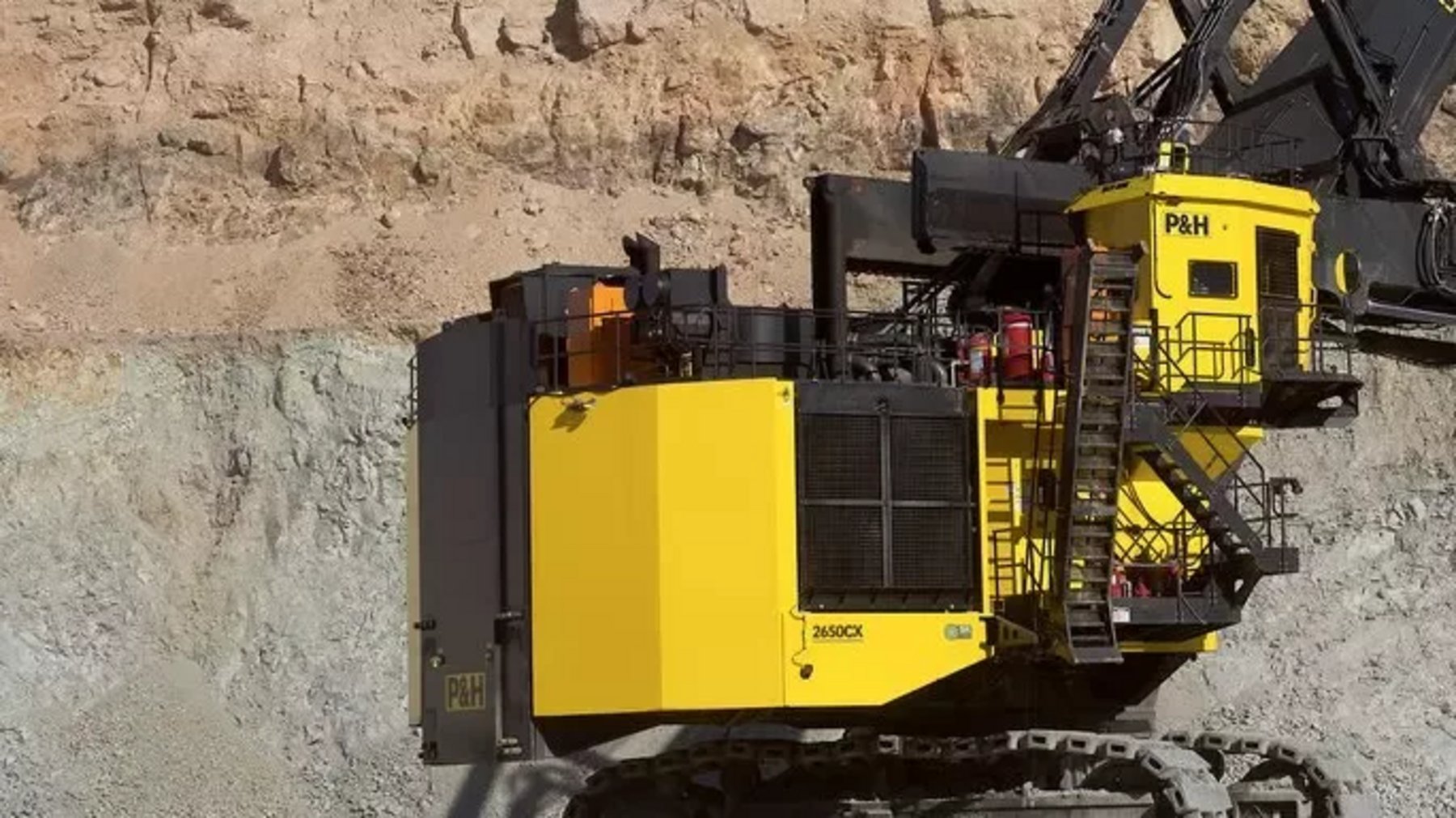Komatsu builds hybrid mining shovel at Nevada copper mine | Mining Digital