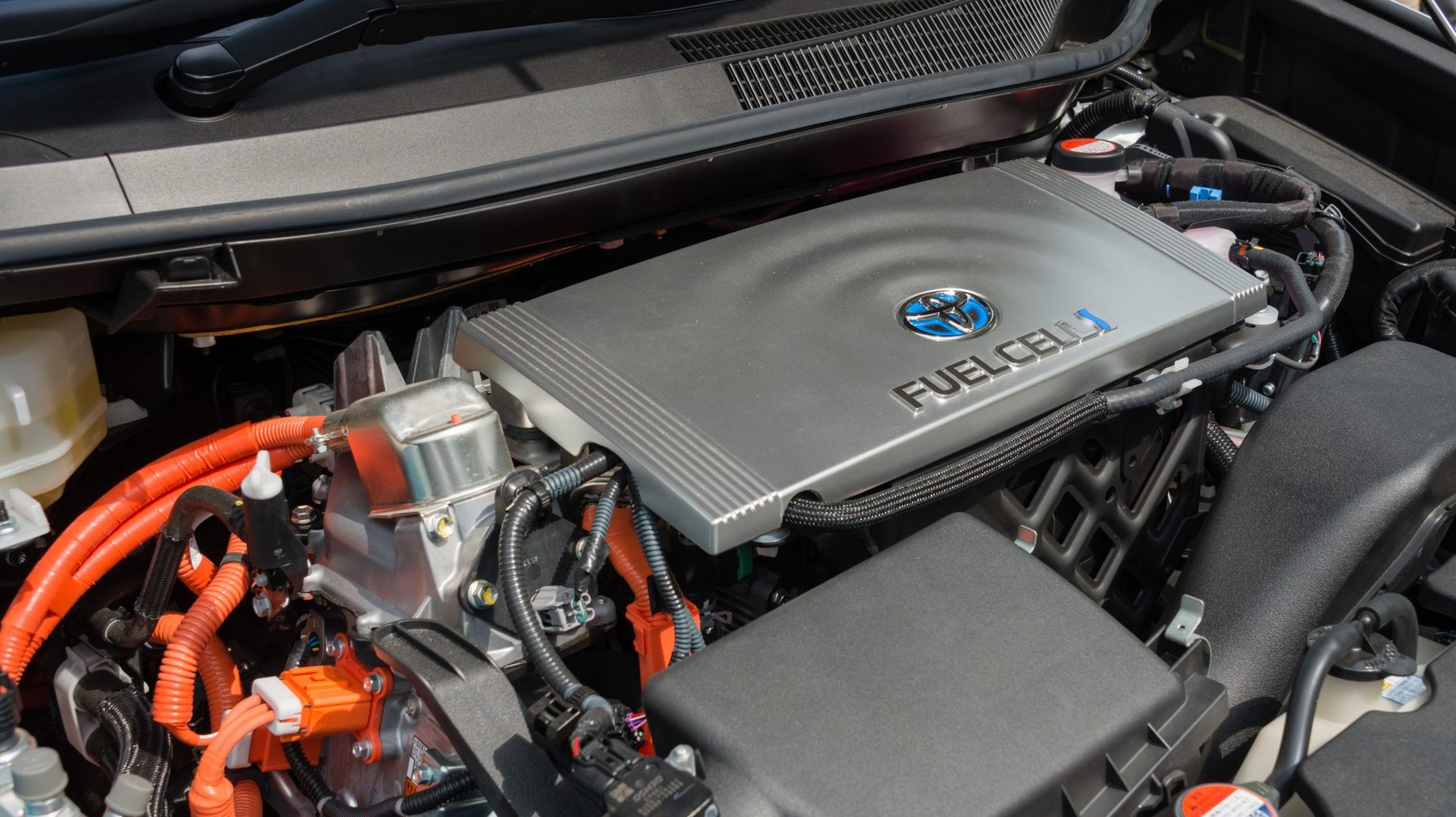 Toyota to build the first megawatt-scale fuel cell power generation ...