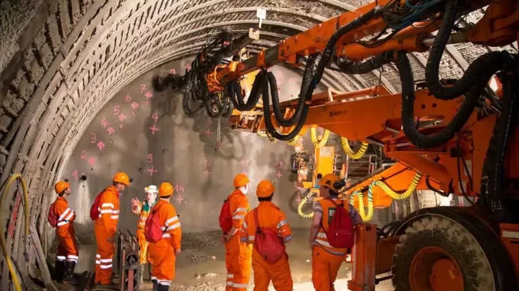 Barminco extends Anglogold Ashanti Sunrise Dam contract for $700 ...