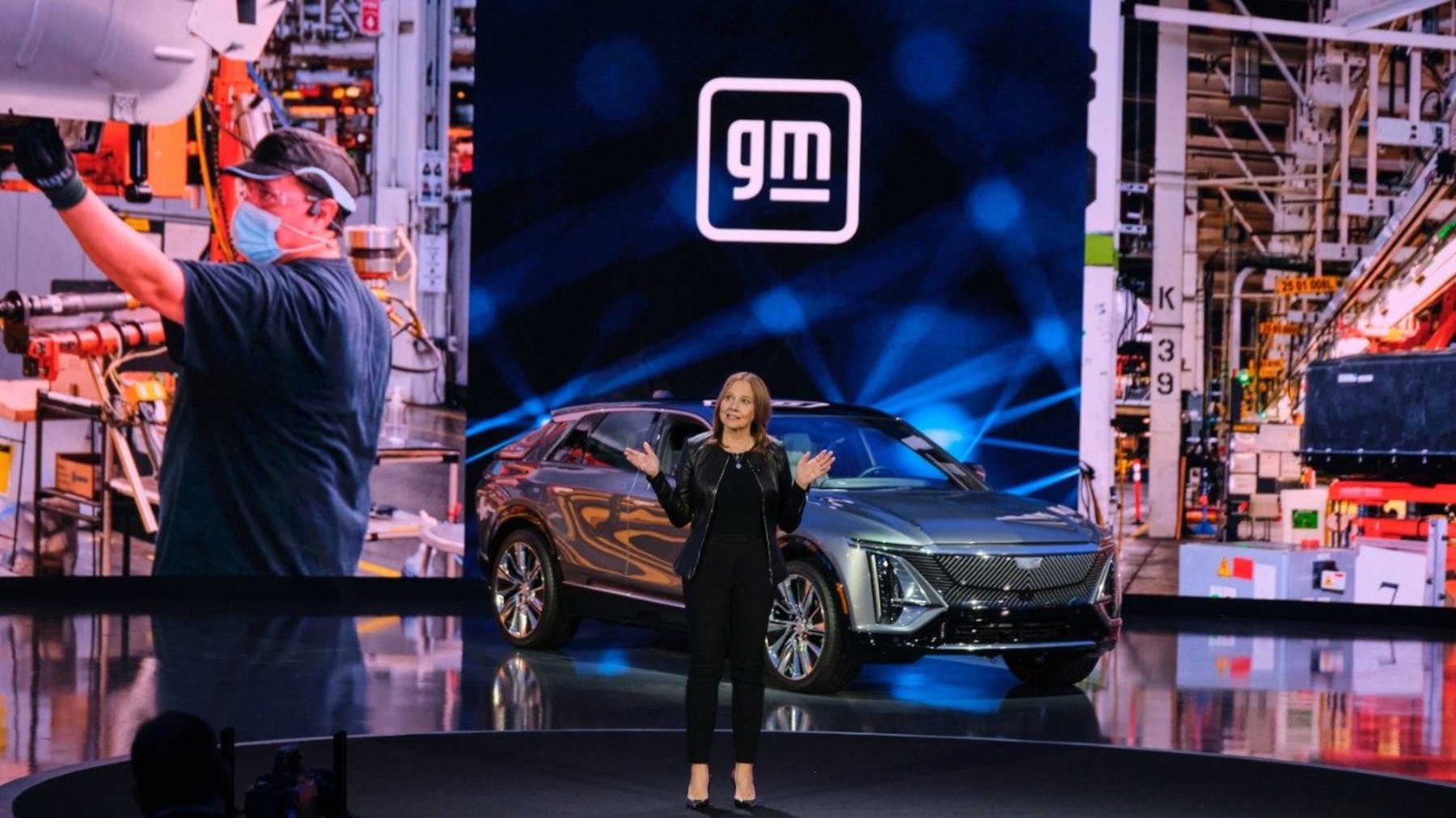 General Motors’ CEO shows female triumph in the EV industry | EV Magazine