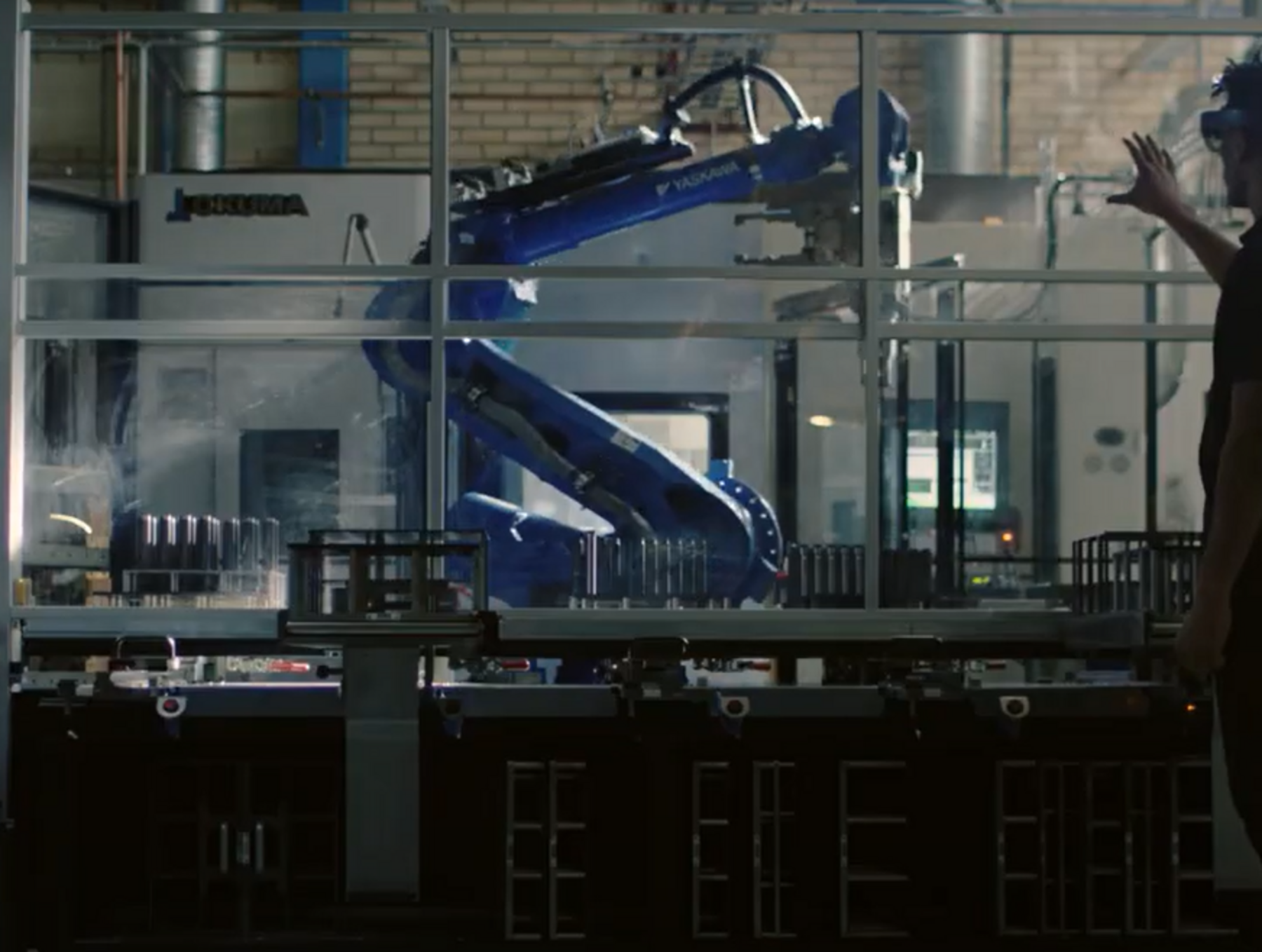 EV manufacturer Hyperbat launch VR/5G concept with Qualcomm ...