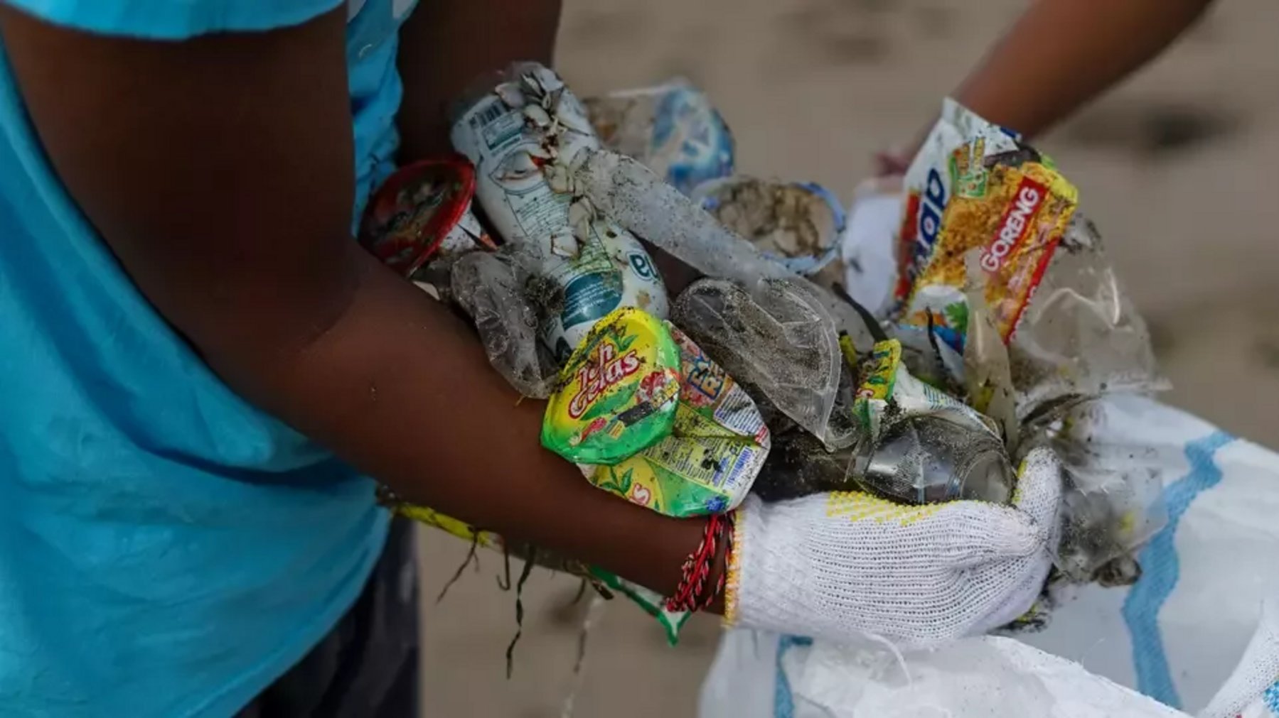10 Countries Tackling Plastic Pollution | Sustainability Magazine