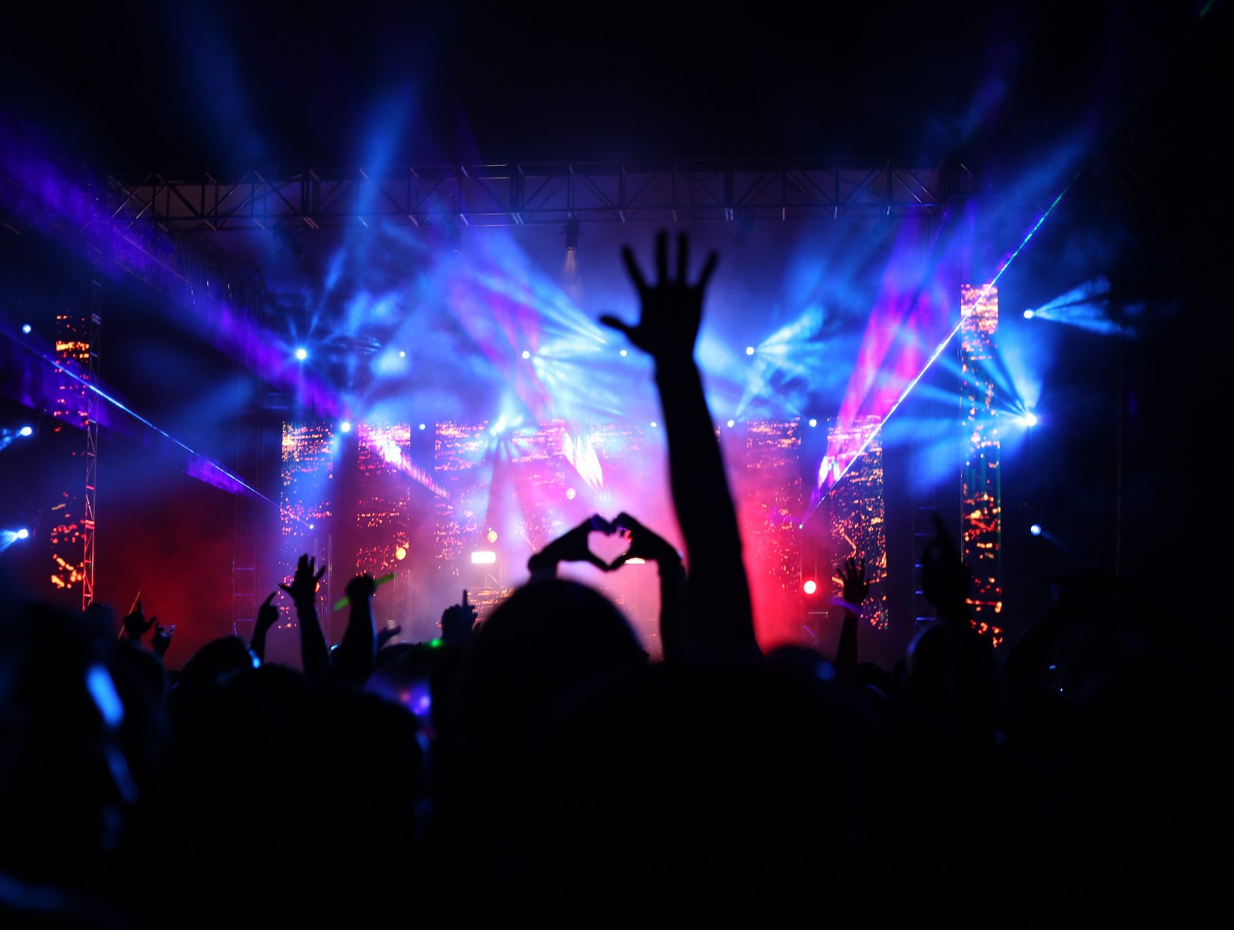 Spark Compass: bridging the digital and physical world | AI Magazine