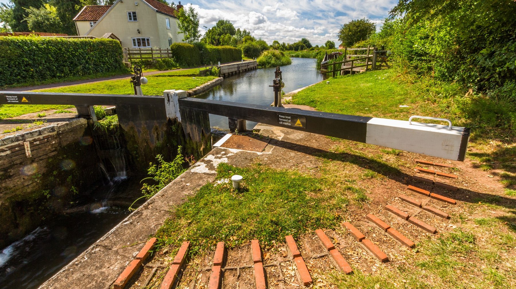 Tidal barrier in southwest England works with local charity ...