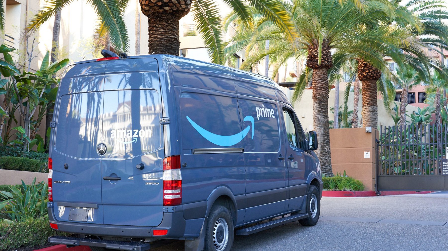 How does Amazon provide consumers with sustainable choices ...