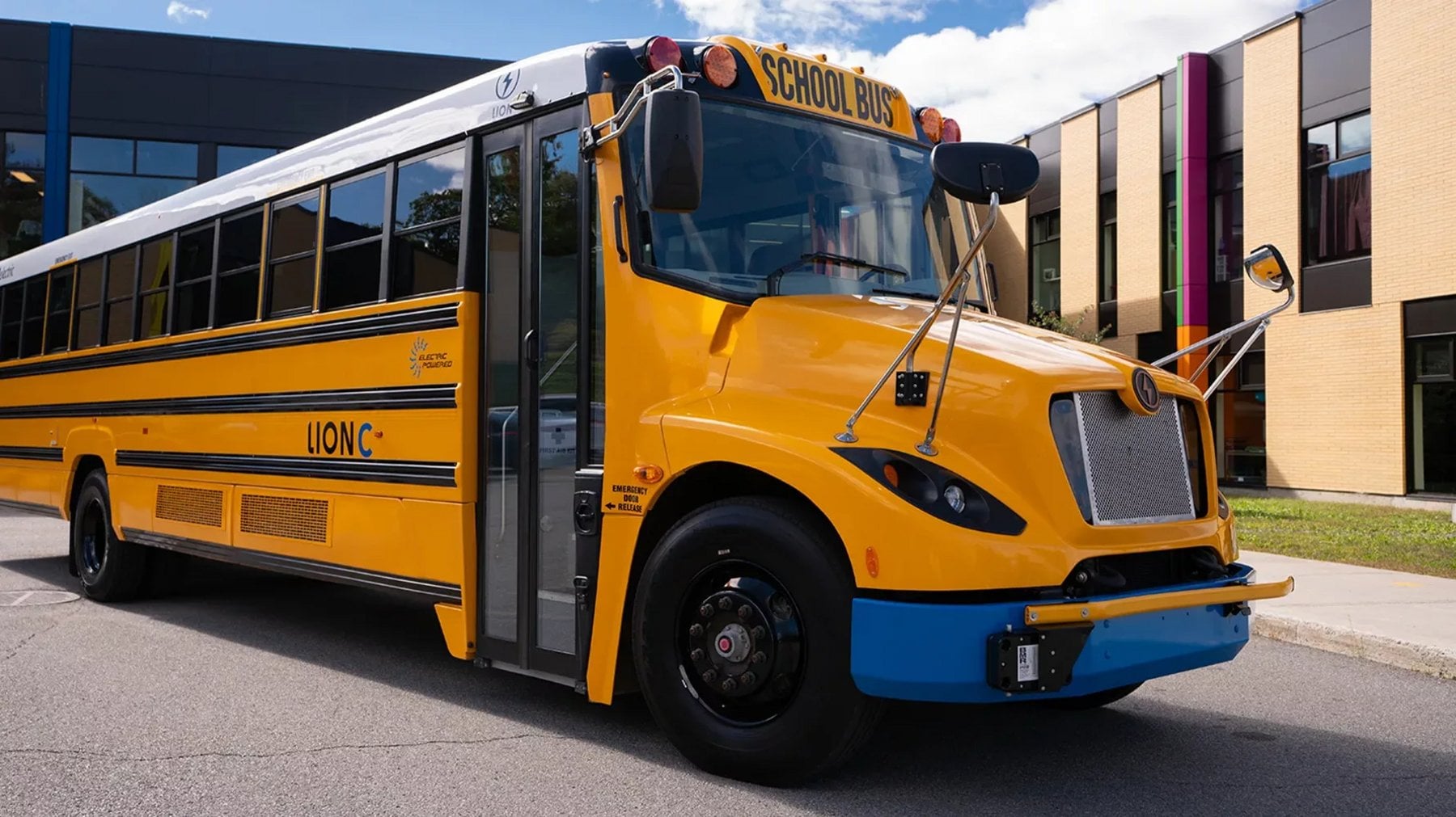 Lion Electric upholds US bus electrification initiative | EV Magazine
