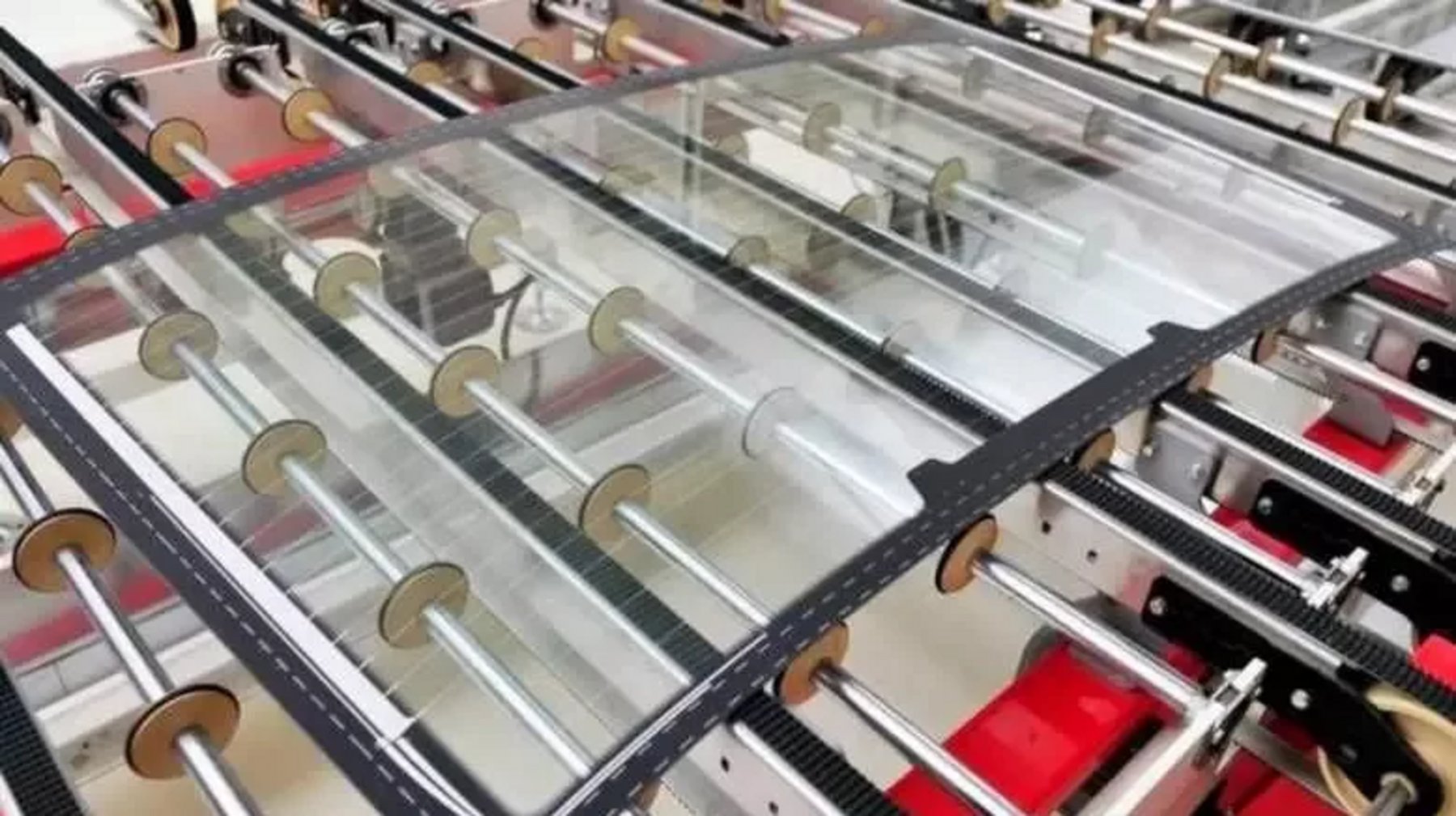 Saint-Gobain and Corning team up to create advanced automotive glass ...