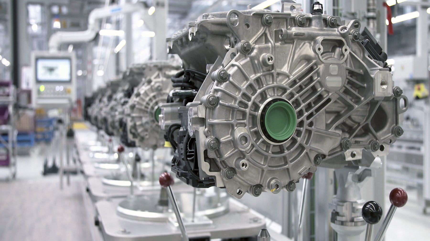 Nissan’s £10m battery assembly line starts manufacturing ...