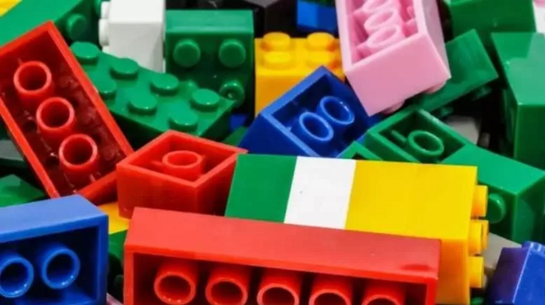 [VIDEO] How LEGO is made | Manufacturing Digital