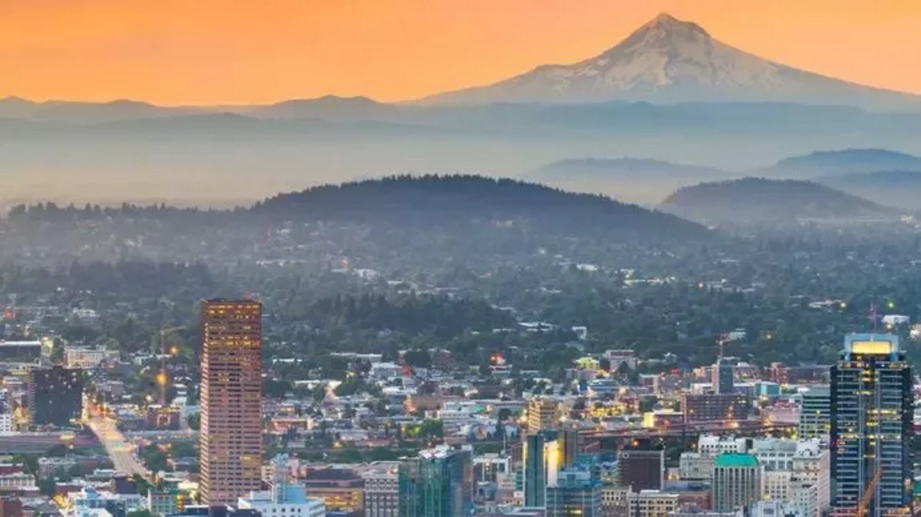 Pittock Block carrier hotel and data centre sells for $326mn | Data ...