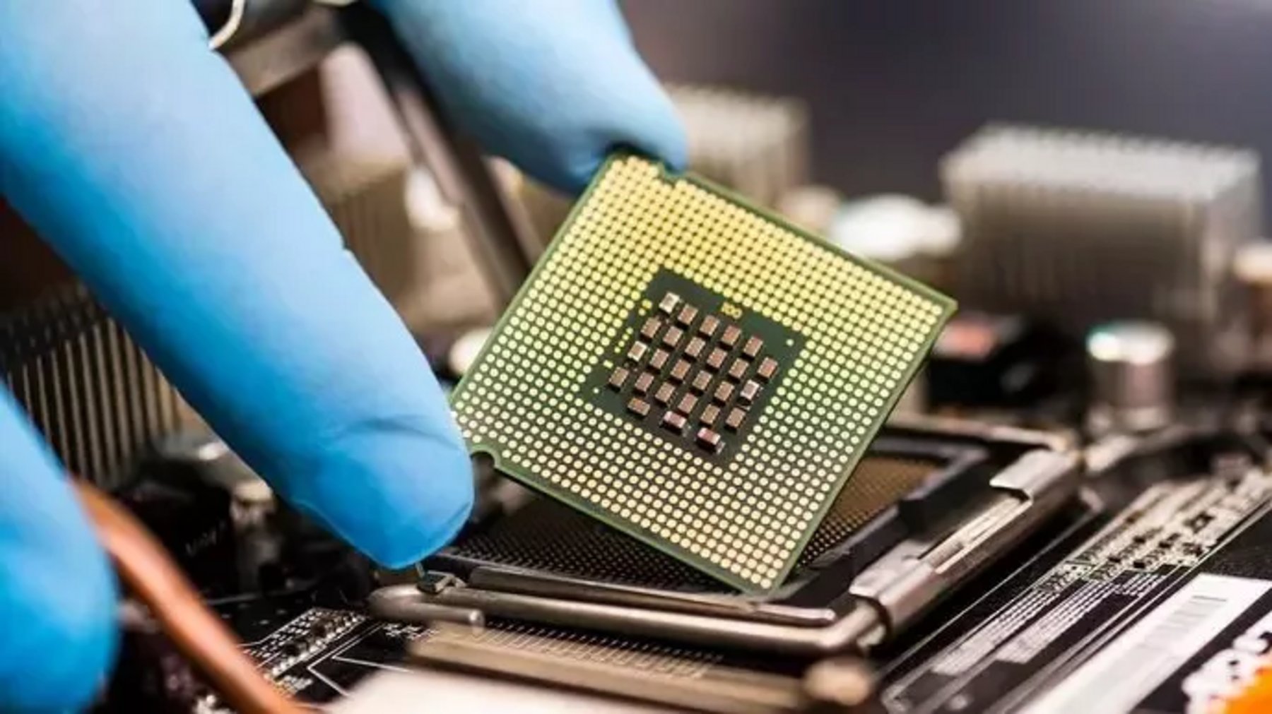 STMicroelectronics and Infineon Require Customers to Adapt | Supply ...