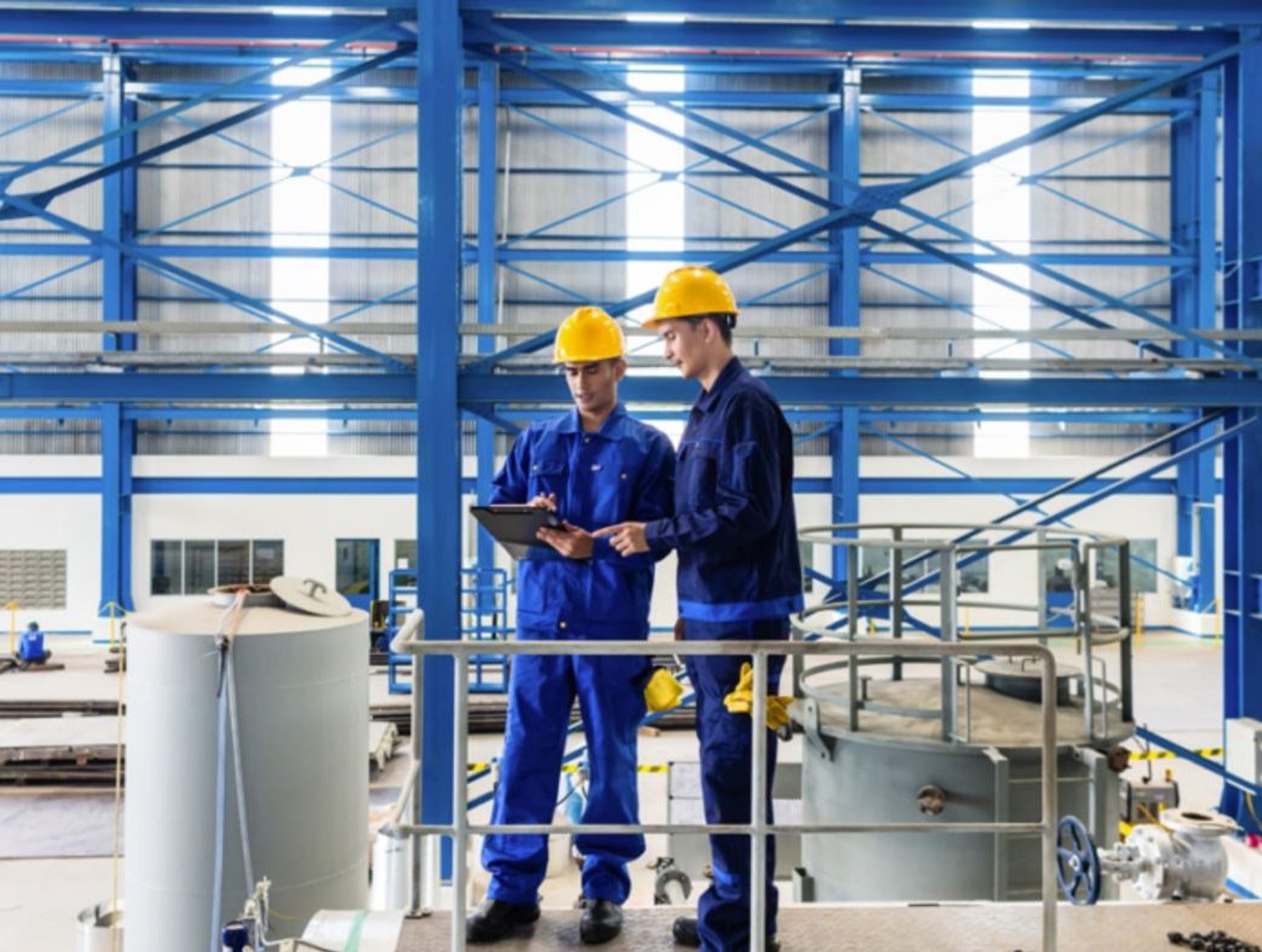 How to Overcome the Challenges of Outsourcing Stock | Manufacturing Digital