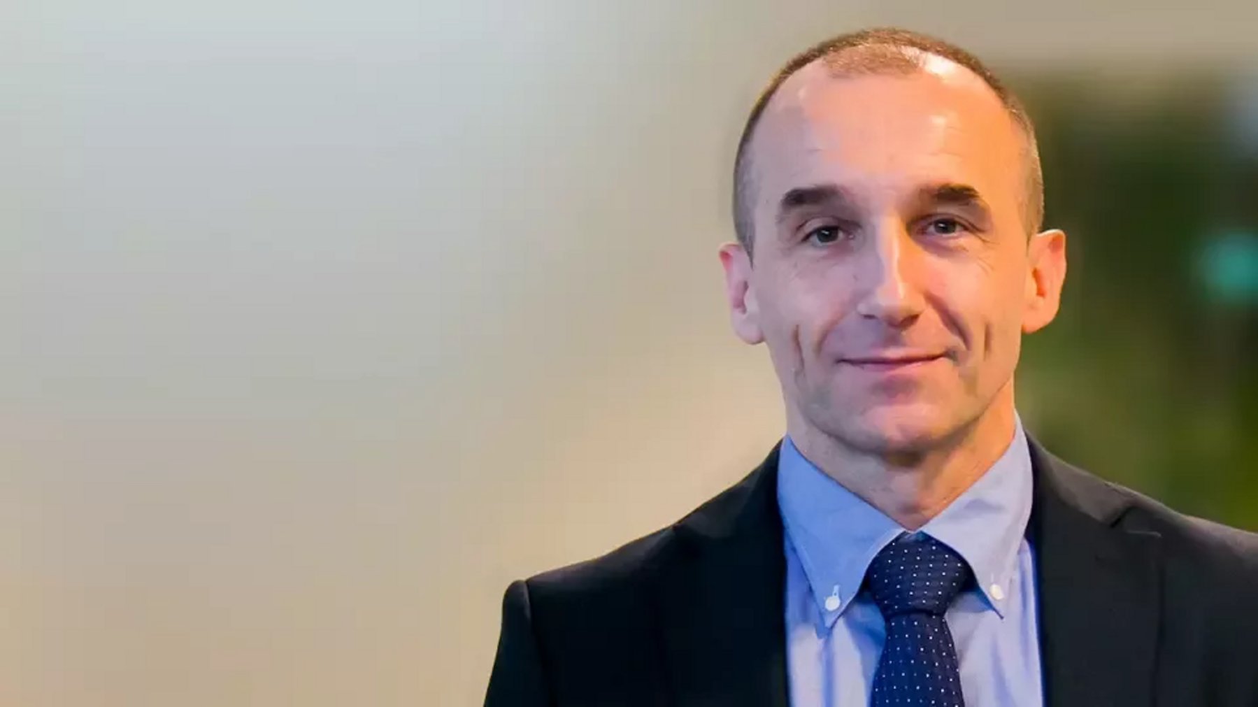 INSEAD Professor Antonio Fatas Talks Fintech and Economics | FinTech ...