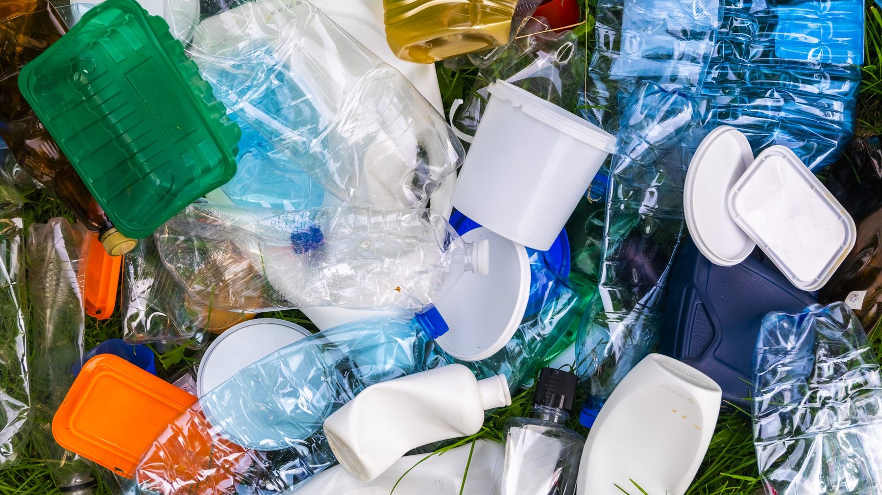 Refillable packaging, providing a sustainable solution | Sustainability ...