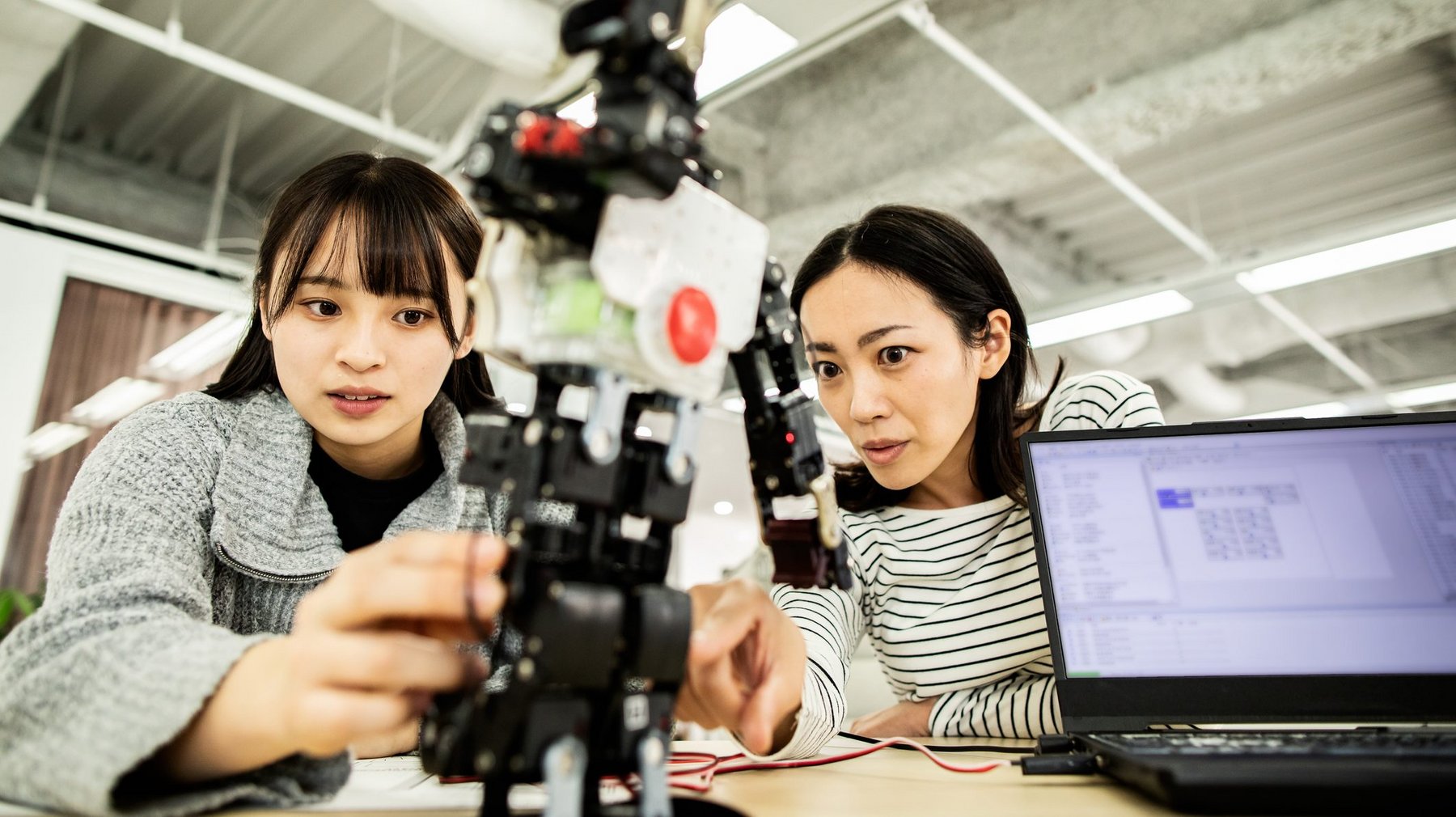 “Augmented workforce” still finding its feet in shift to AI | AI Magazine