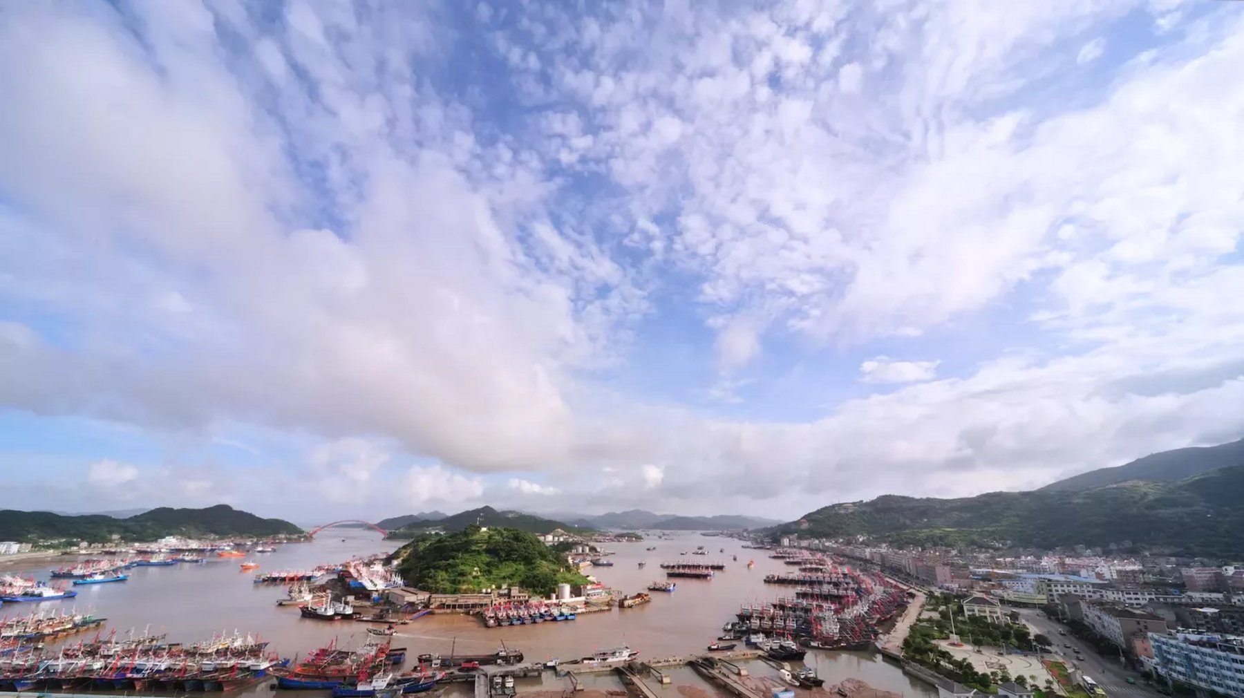 World's busiest port in middle of China lockdown crisis | Supply Chain ...