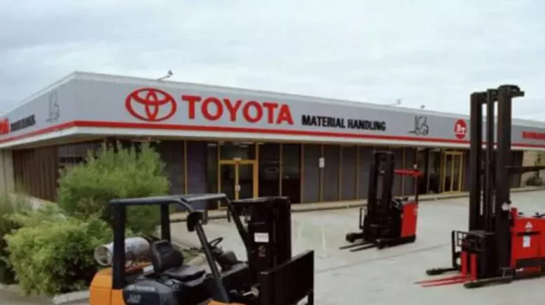 Toyota Launches Program for Vets Looking to Join Logistics Industry ...