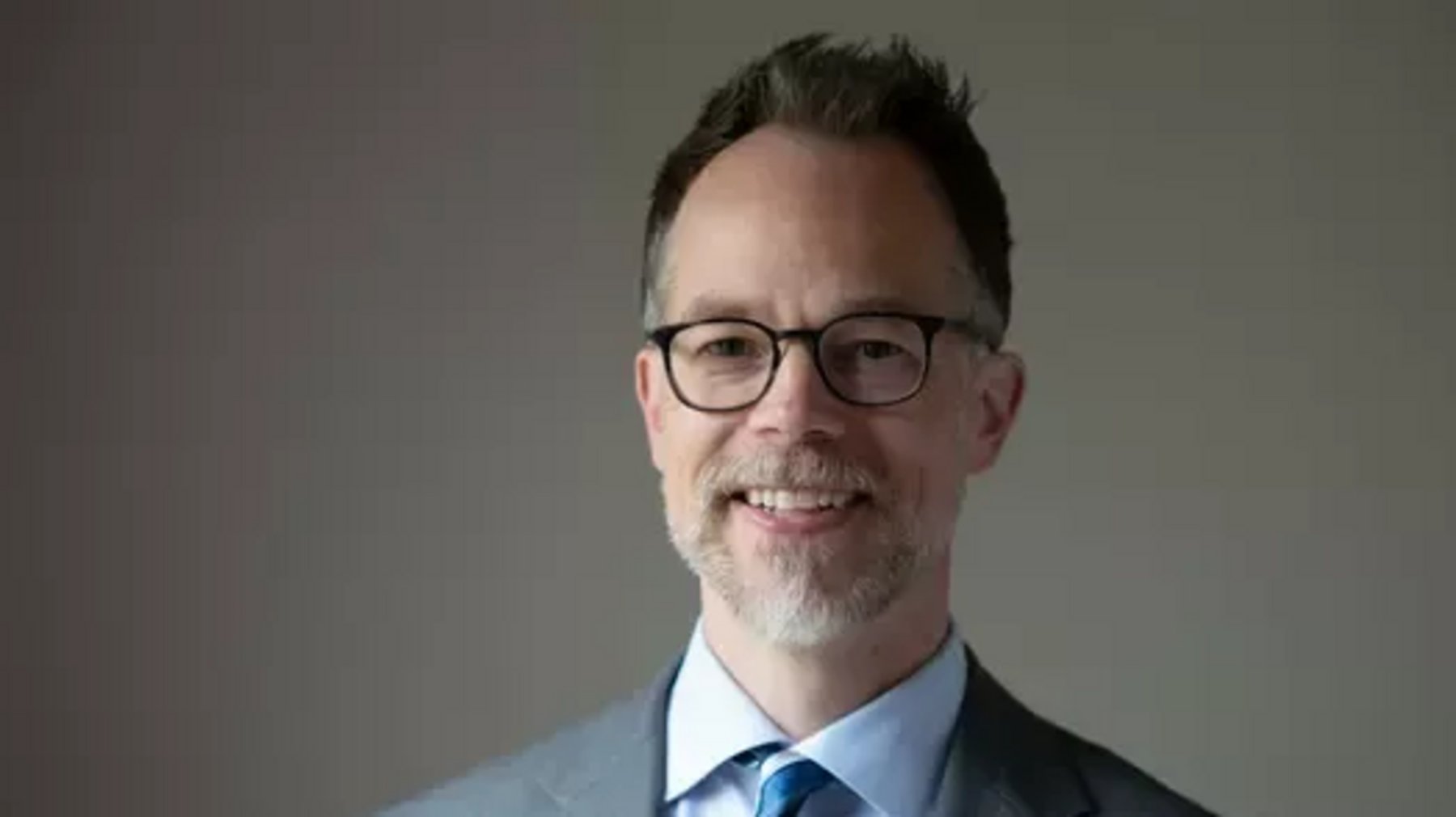 Joel Raedeke | Business Chief North America