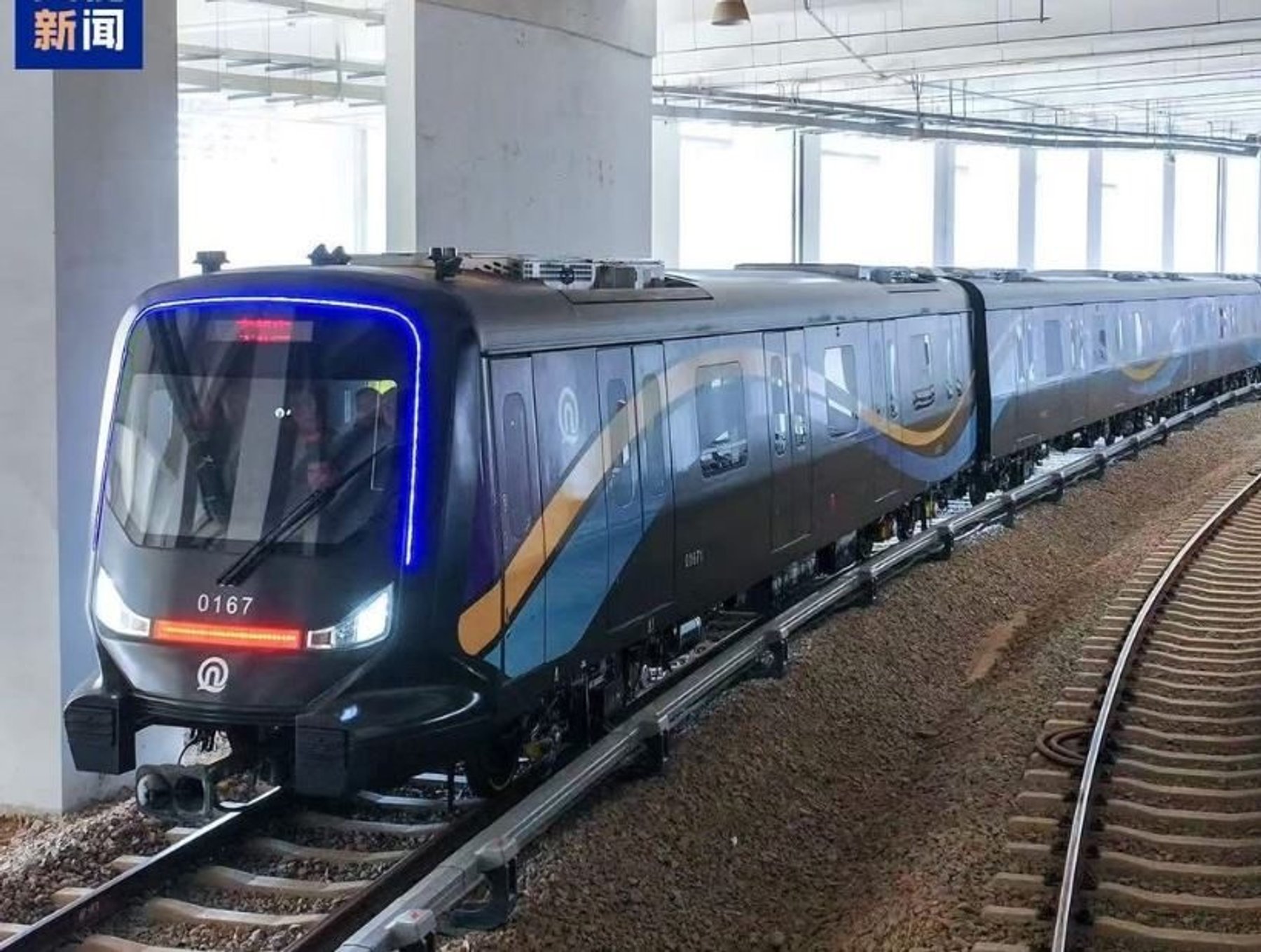 What Does This Train Have in Common With an F1 Ferrari ...