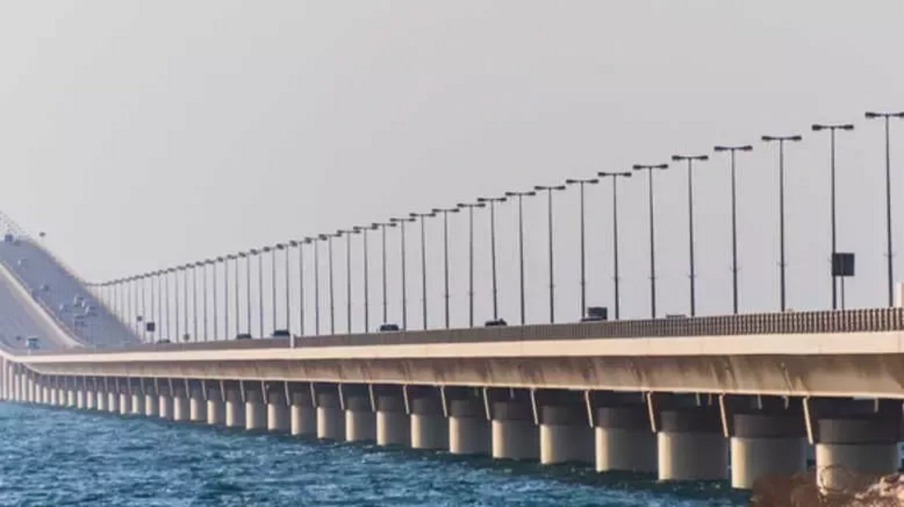 New road and rail causeway will be built, linking Saudi Arabia and ...