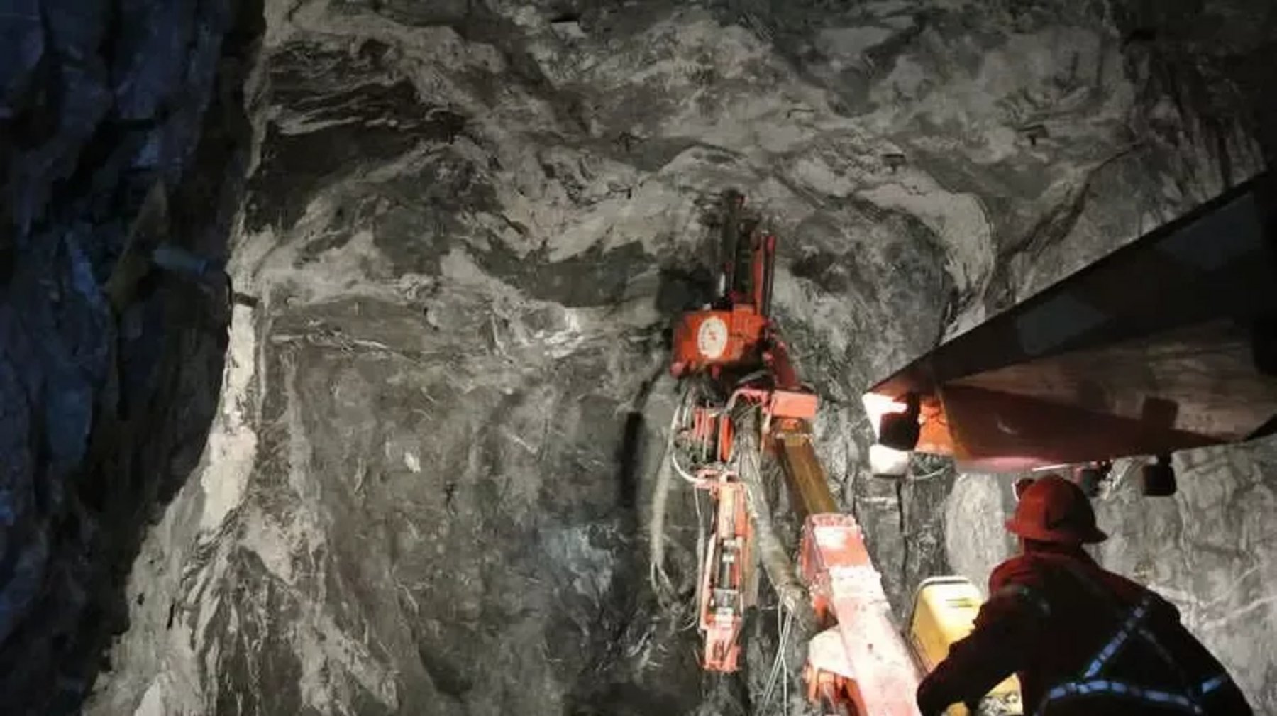 Managing risk in the mining sector through specialist insurance ...