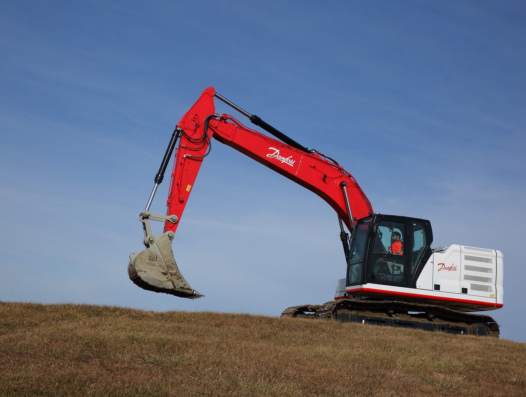Danfoss accelerates the decarbonisation of excavators | Sustainability ...