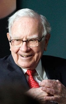 Warren Buffet Hands Over Berkshire’s Reins to CEO Greg Abel | Business ...