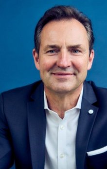 Can New CEO Drive SEAT and CUPRA's Electrification? | EV Magazine