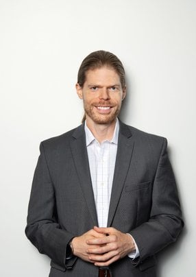 Stephen Jones | FinTech Magazine