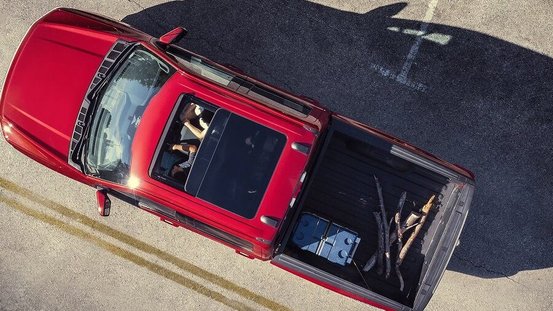 Elizabeth Door | EV Magazine